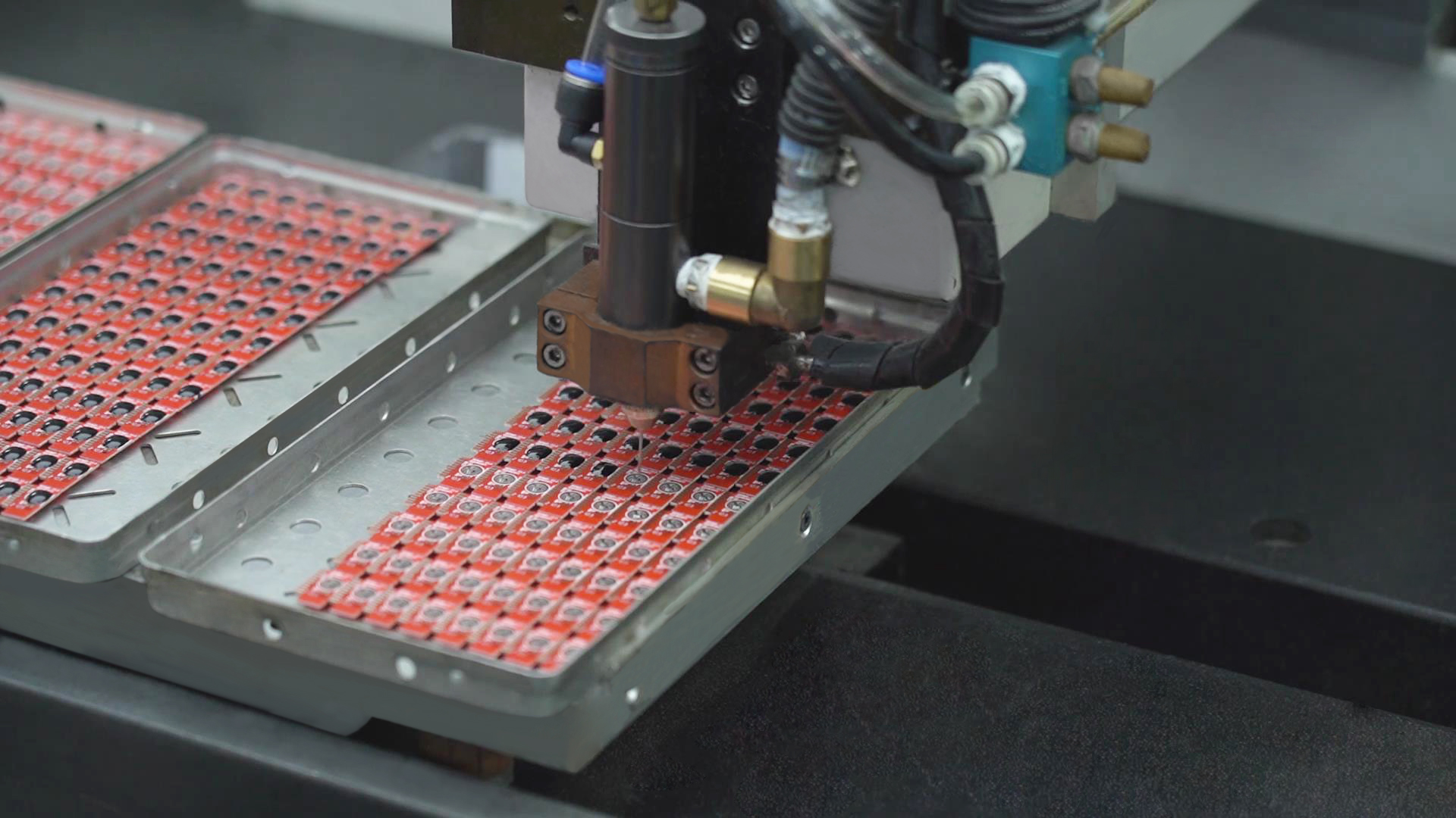 Founded chip packaging （Bonding）workshop - INDENA